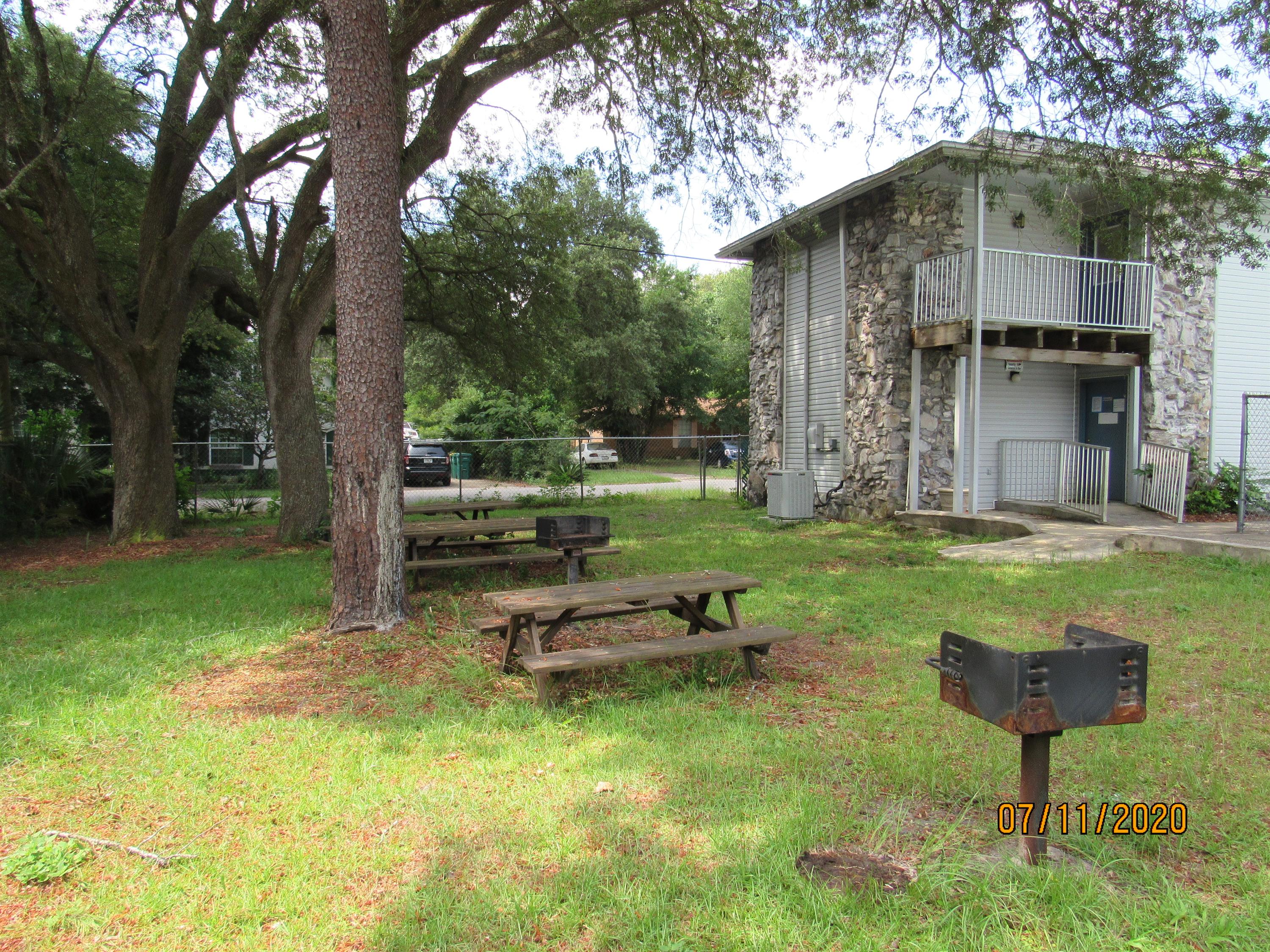 Home [elevationrealty.managebuilding.com]